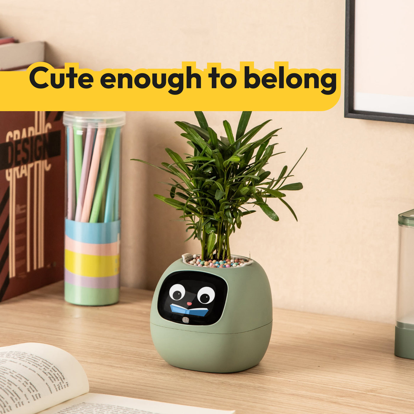 Ivy Smart Planter Gen 2 – The World’s First Expressive Plant-Pet